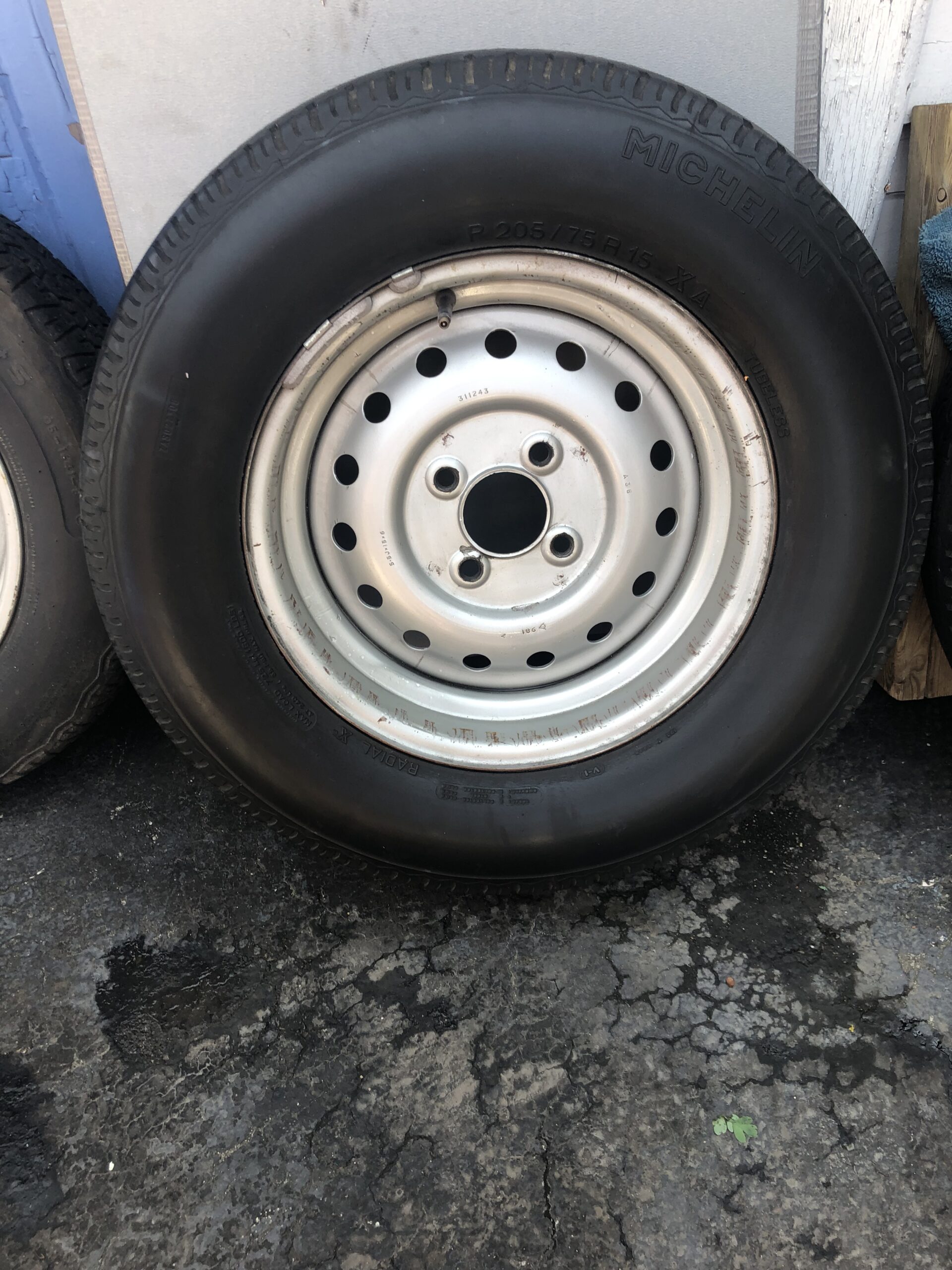 TR6 parts — original steel rims/tires/trim rings – Toronto Triumph Club